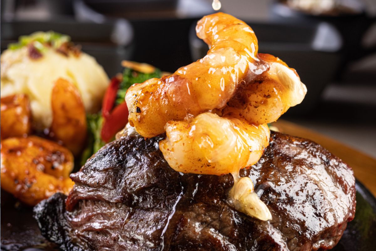 Don Carbón lanza su buffet: parrilla artesanal y sabor sin límites ...